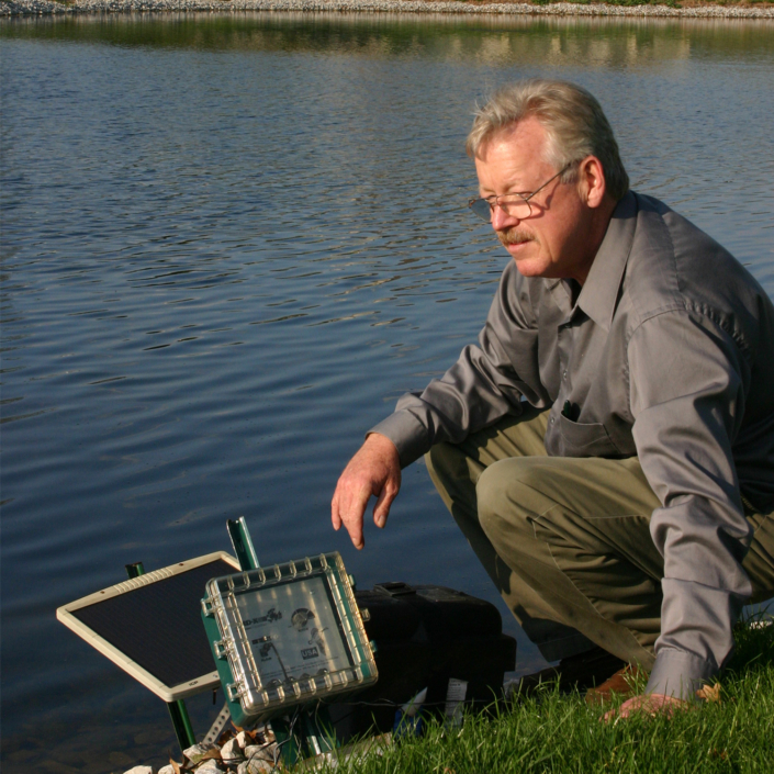 GooseBuster® | Sonic 4-Speaker Goose Deterrent | Bird-X