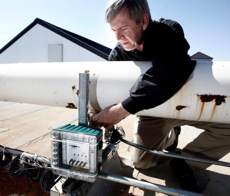 Ultrasonic Bird Repeller | Super Sonic Bird Deterrent Sound Control